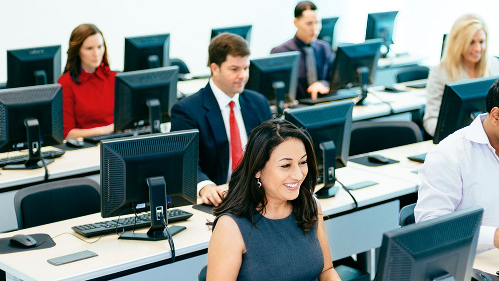 Nederlandse telecomprovider besteedt servicedesk uit aan CGI | CGI NL