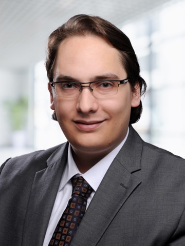 Dr. Benjamin Karer | CGI.com