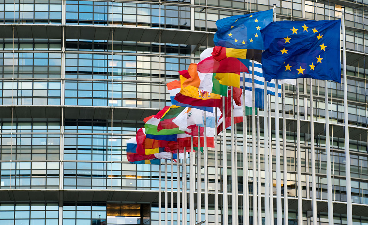 CGI firma el Compromiso del Reglamento de Inteligencia Artificial de la Comisión Europea | CGI ...