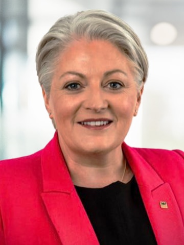 Justene Ewing | CGI.com