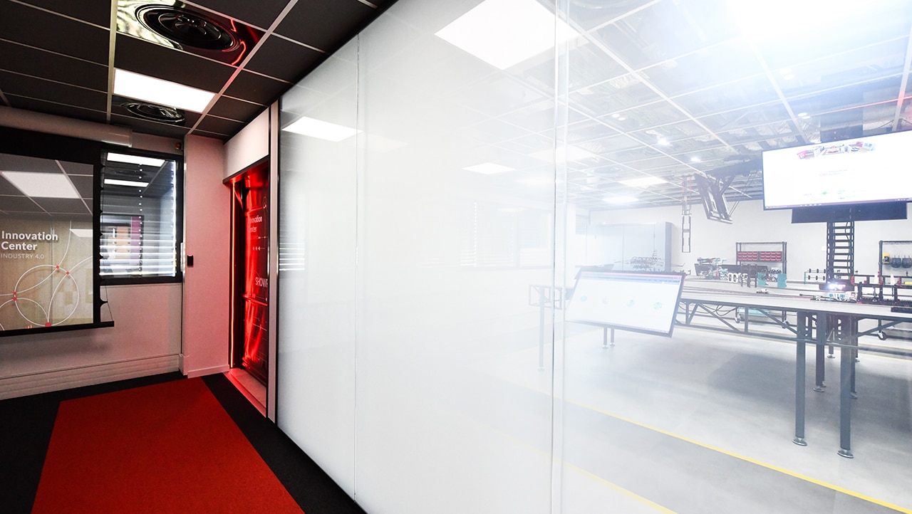 CGI implante un nouveau centre d’innovation mondial dédié à l’Industrie ...