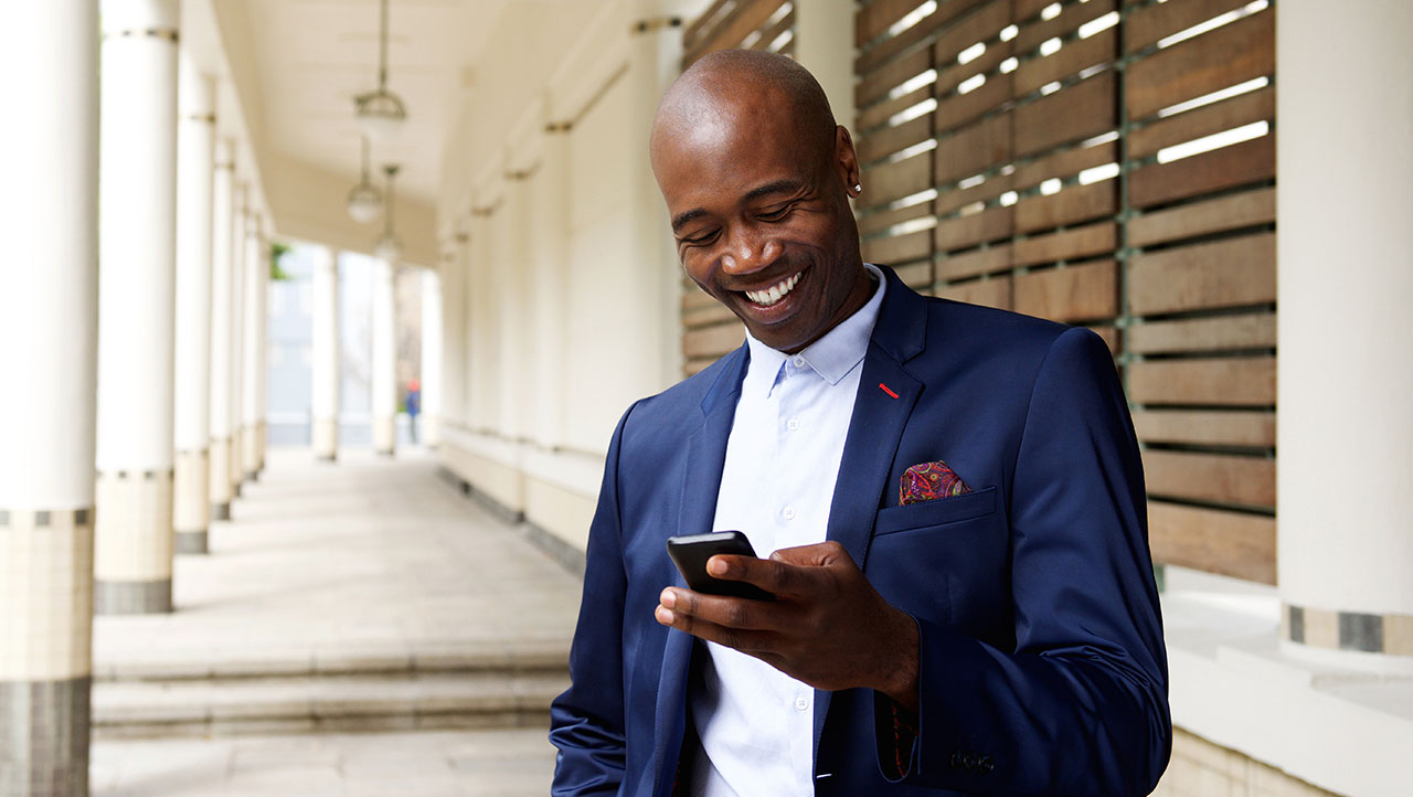 Door James | CGI.com