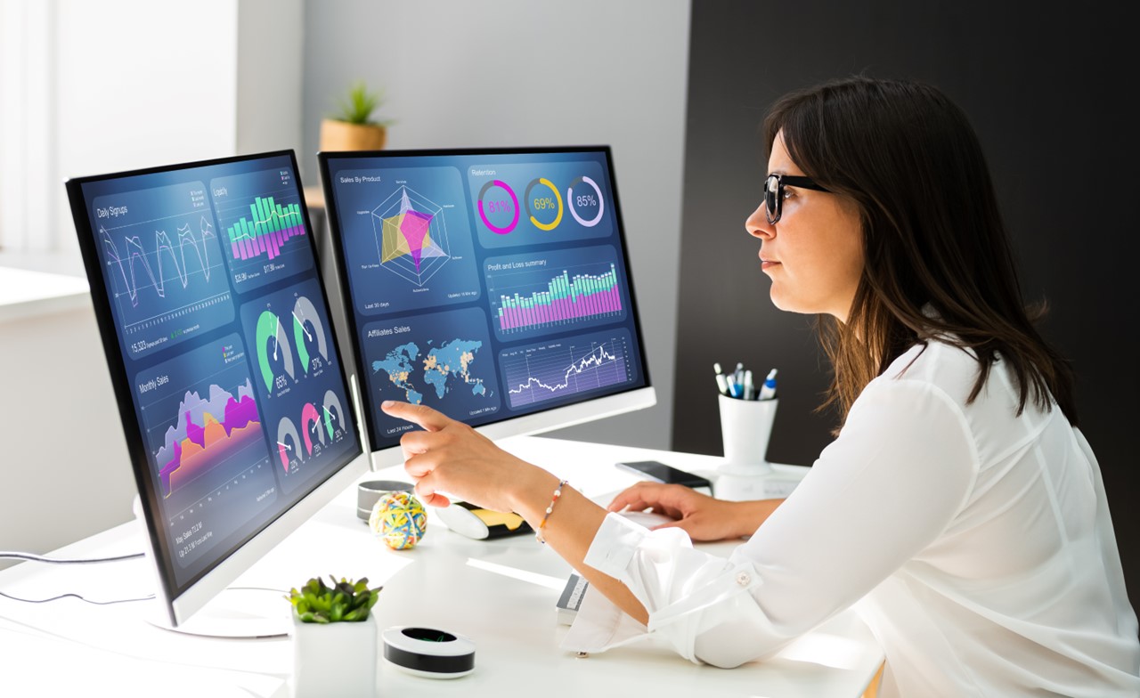 Agile adoption: bridging the gap between development and management ...